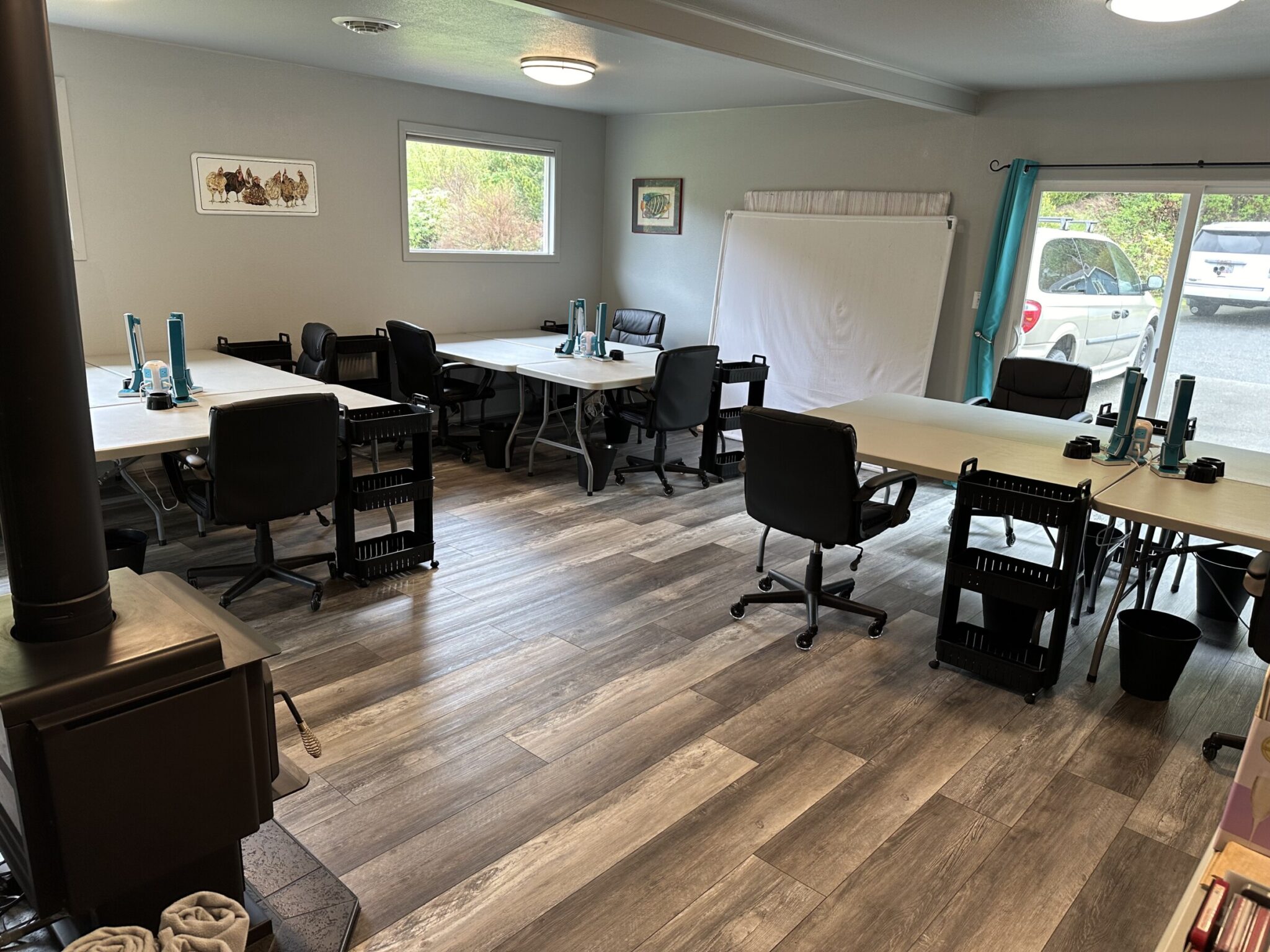 Rooms | Welcome to The Hobby HenHouse